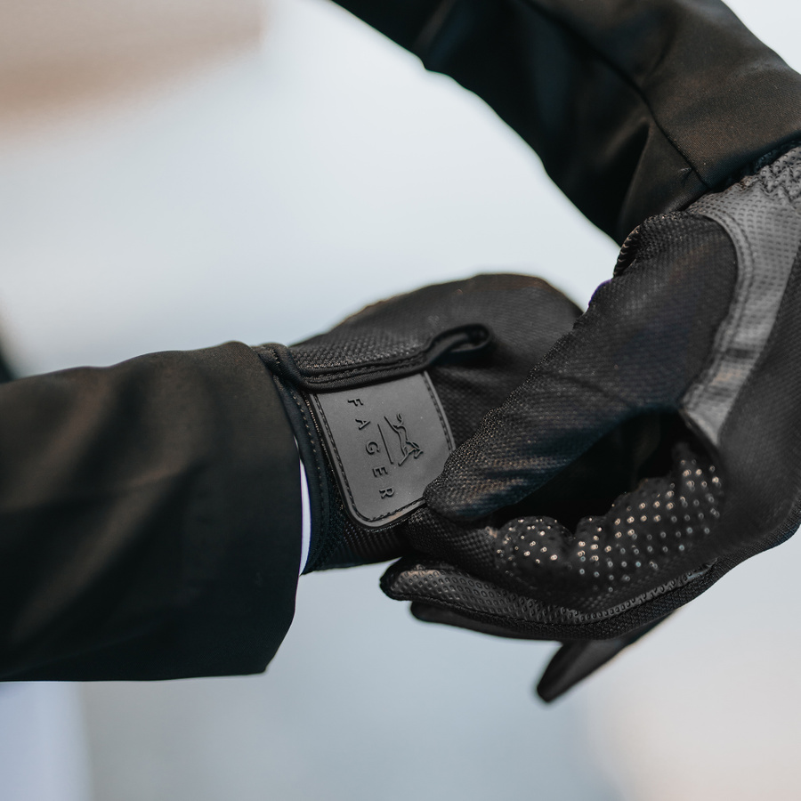 Taylor mesh riding gloves